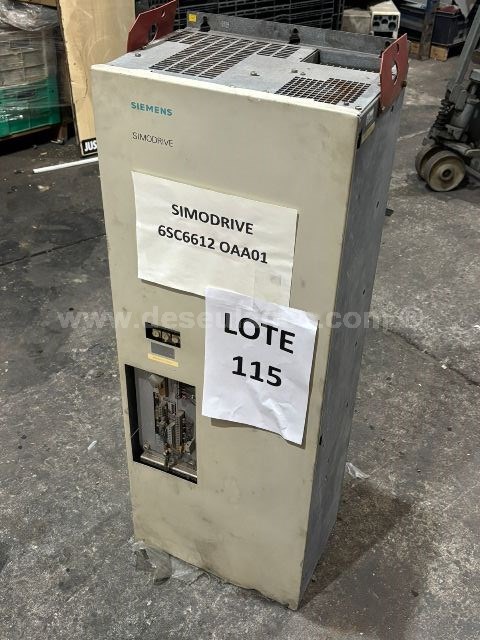 Lote - SIEMENS SIMODRIVE 6SC6612-OAA01. - deseulance.com
