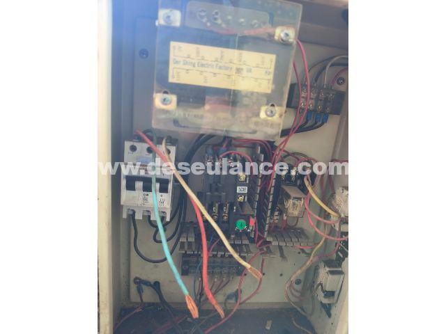 Lote - FRESADORA FERRAMENTEIRA ISO 40 M/SINITRON MOD. 3S, C/DIGITAL ...